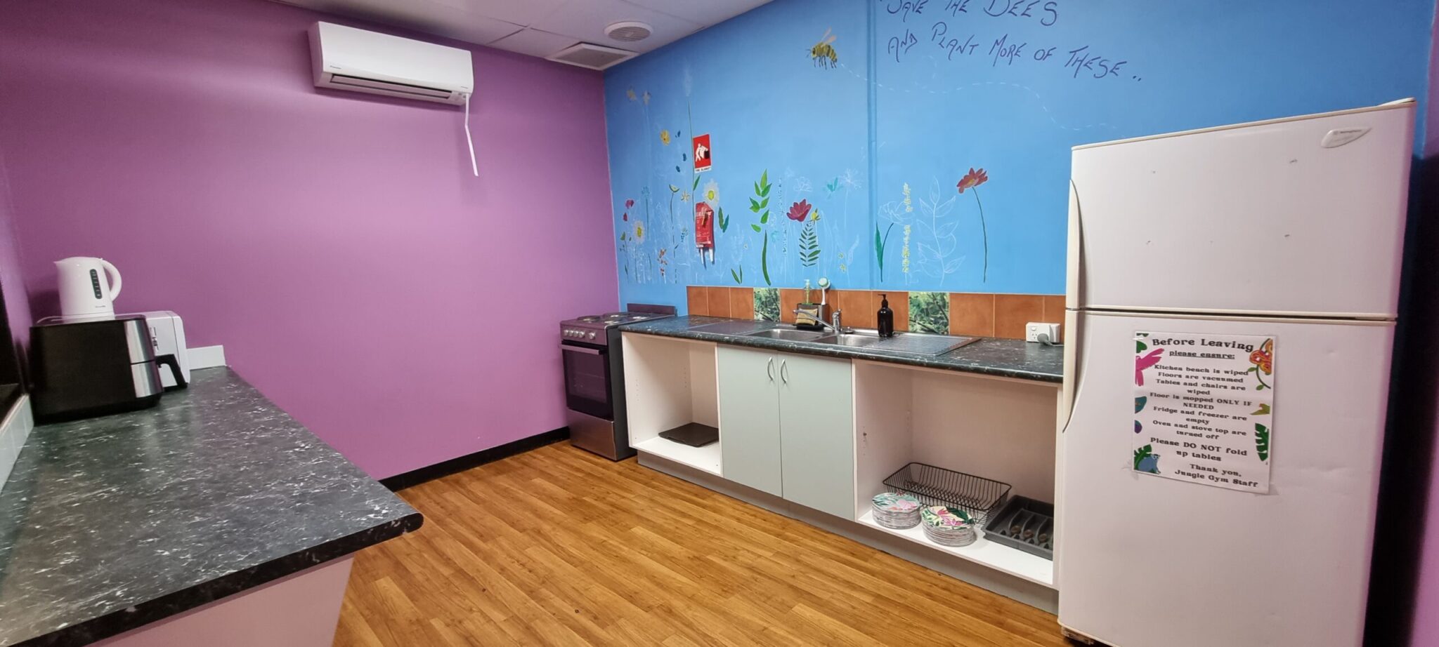 Party Room Guide – Jungle Gym